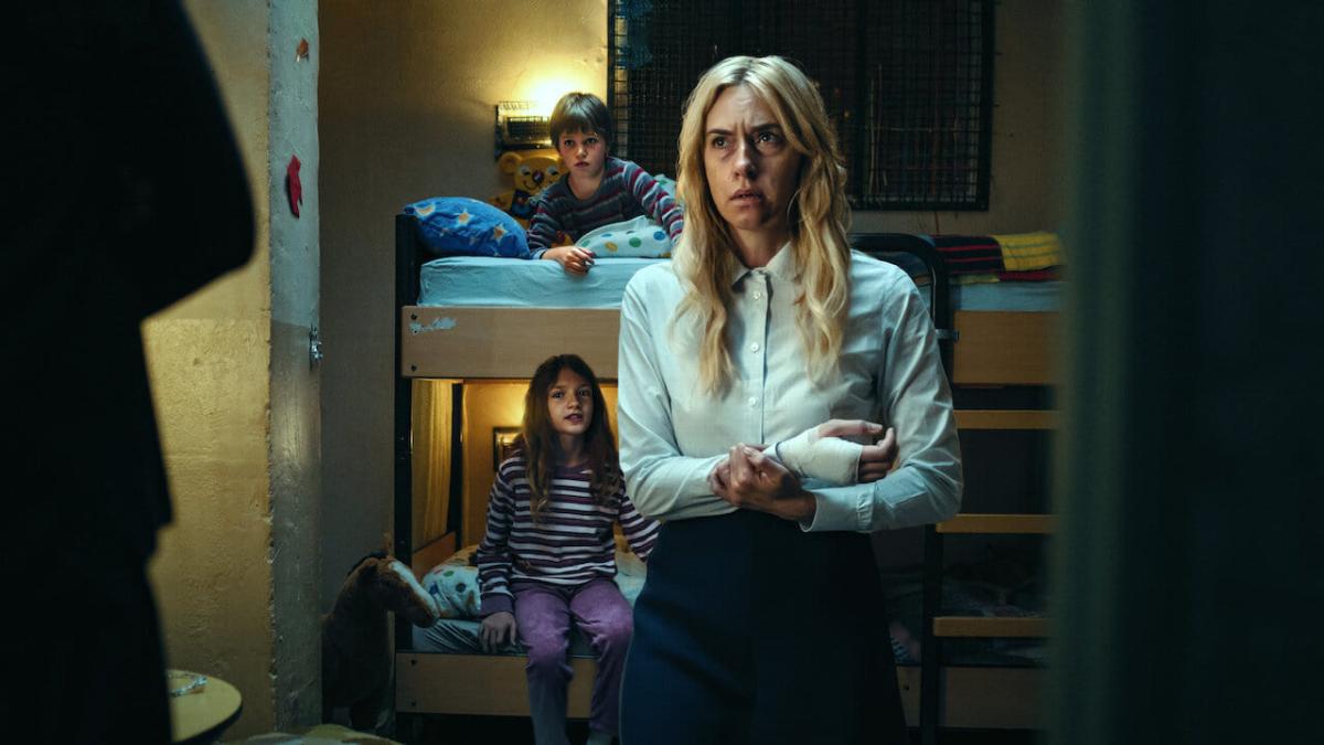 مسلسل Dear Child .. قضية اختطاف مخيفة | ET بالعربي